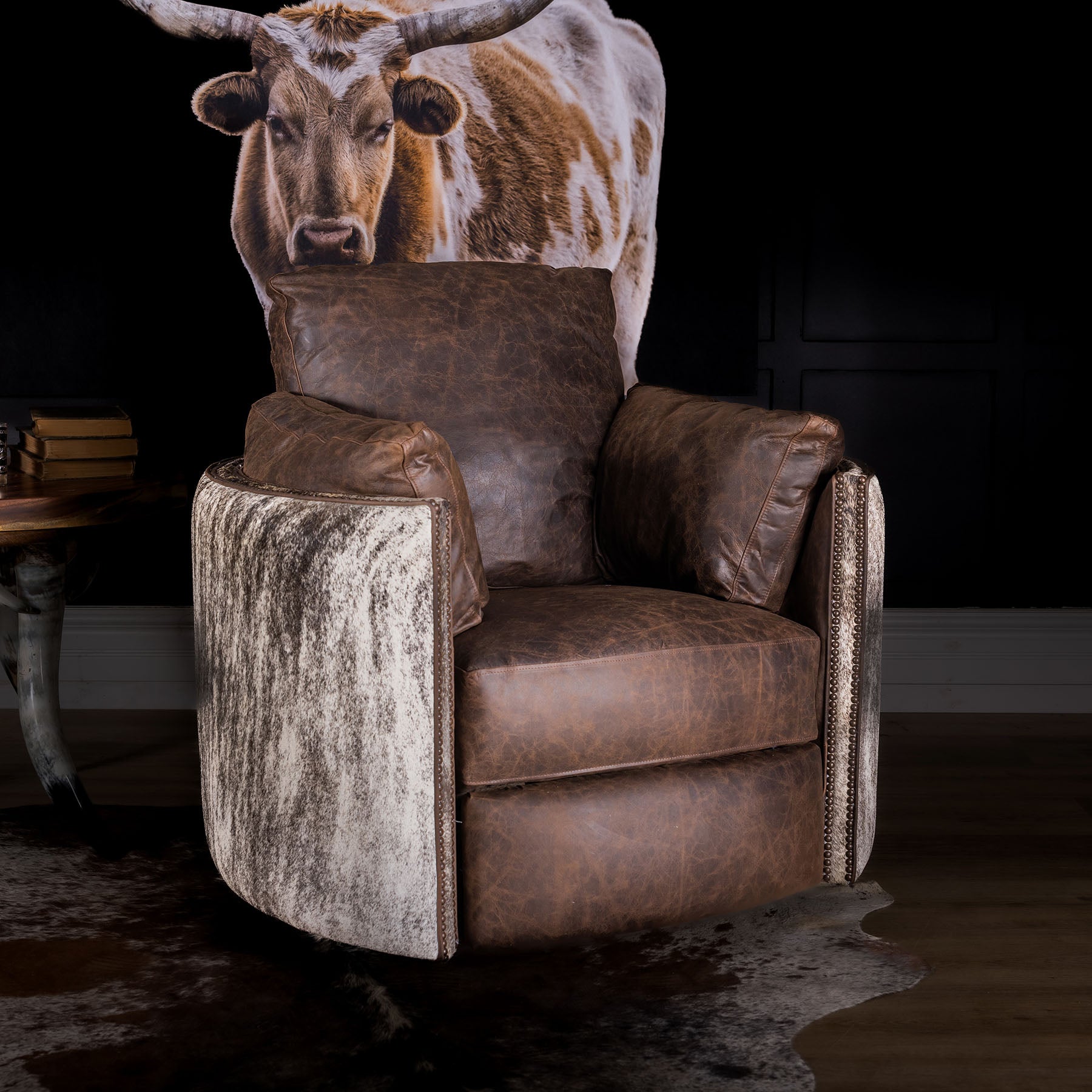 Benson Snug Leather Swivel Recliner – Texas Leather Western Collection